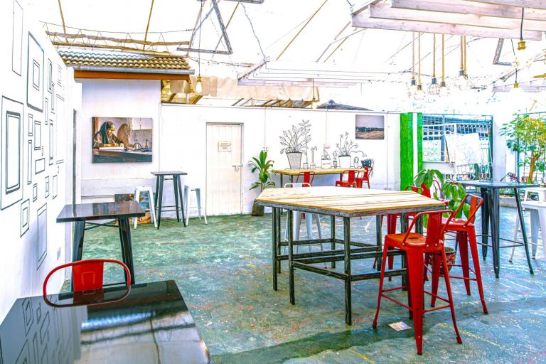 Pallet Cafe – #I'm Deaf