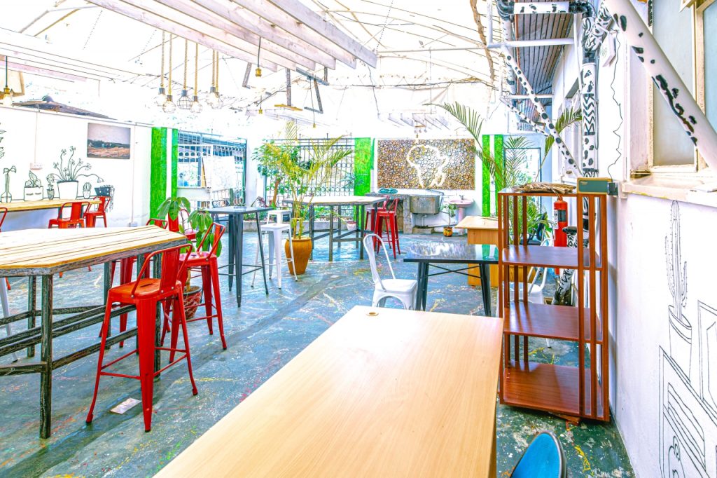 Pallet Cafe – #I'm Deaf